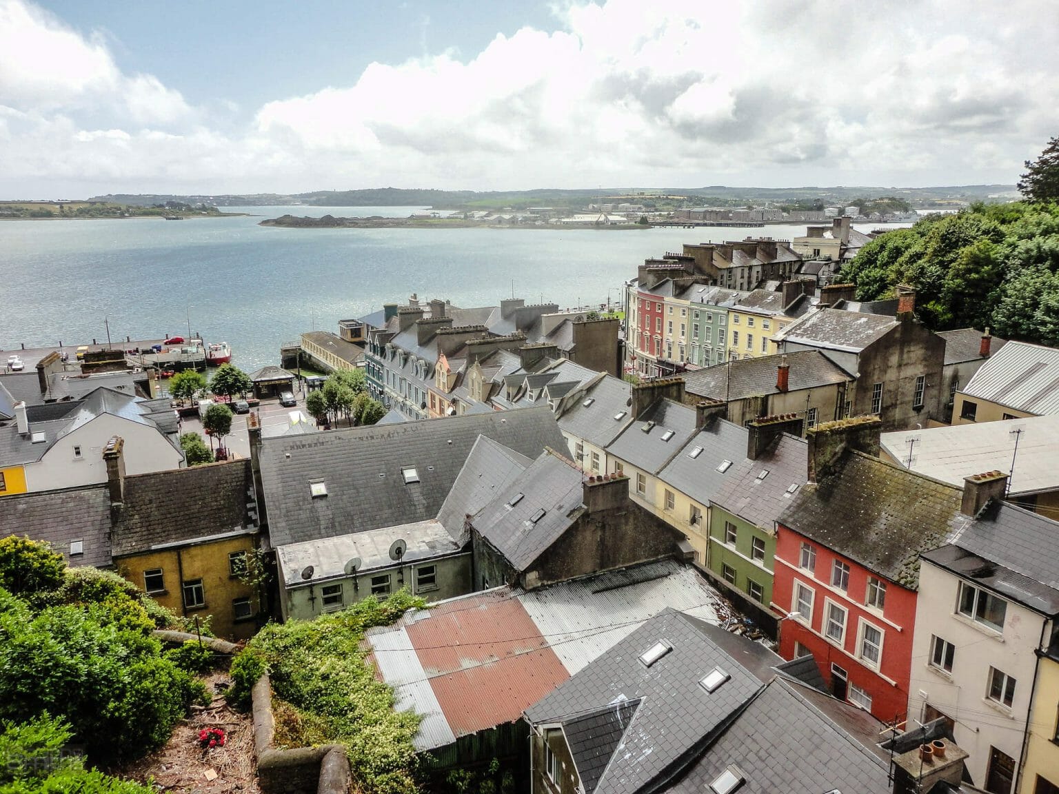 Wonder What Is It Like Living in Ireland? (25 Pros and Cons) - The ...
