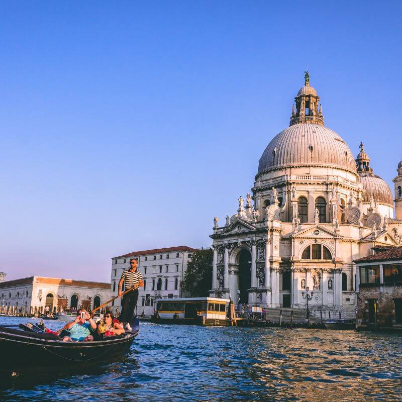 What International Airports Are in Italy - The Travelling House Sitters ...